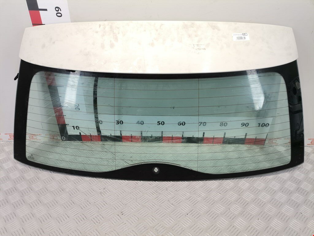 Стекло заднее BMW 3-Series (E46) 51318255292 арт. 1029364
