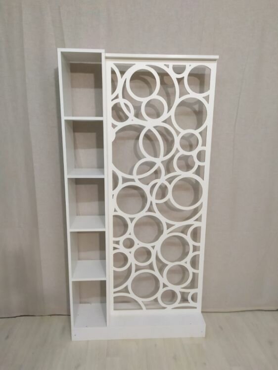 Стеллаж перегородка для зонирования комнаты. Цвет белый. Модель Круги . Высота 180см, ширина 90см, глубина 25см