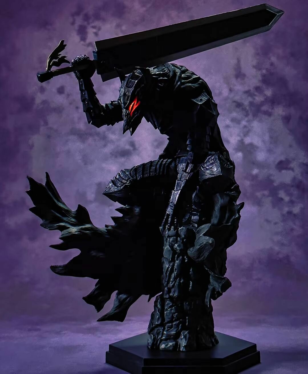 Фигурка Берсерк Гатс, Черный мечник / Berserk Guts armor, Black Soldier (23см)