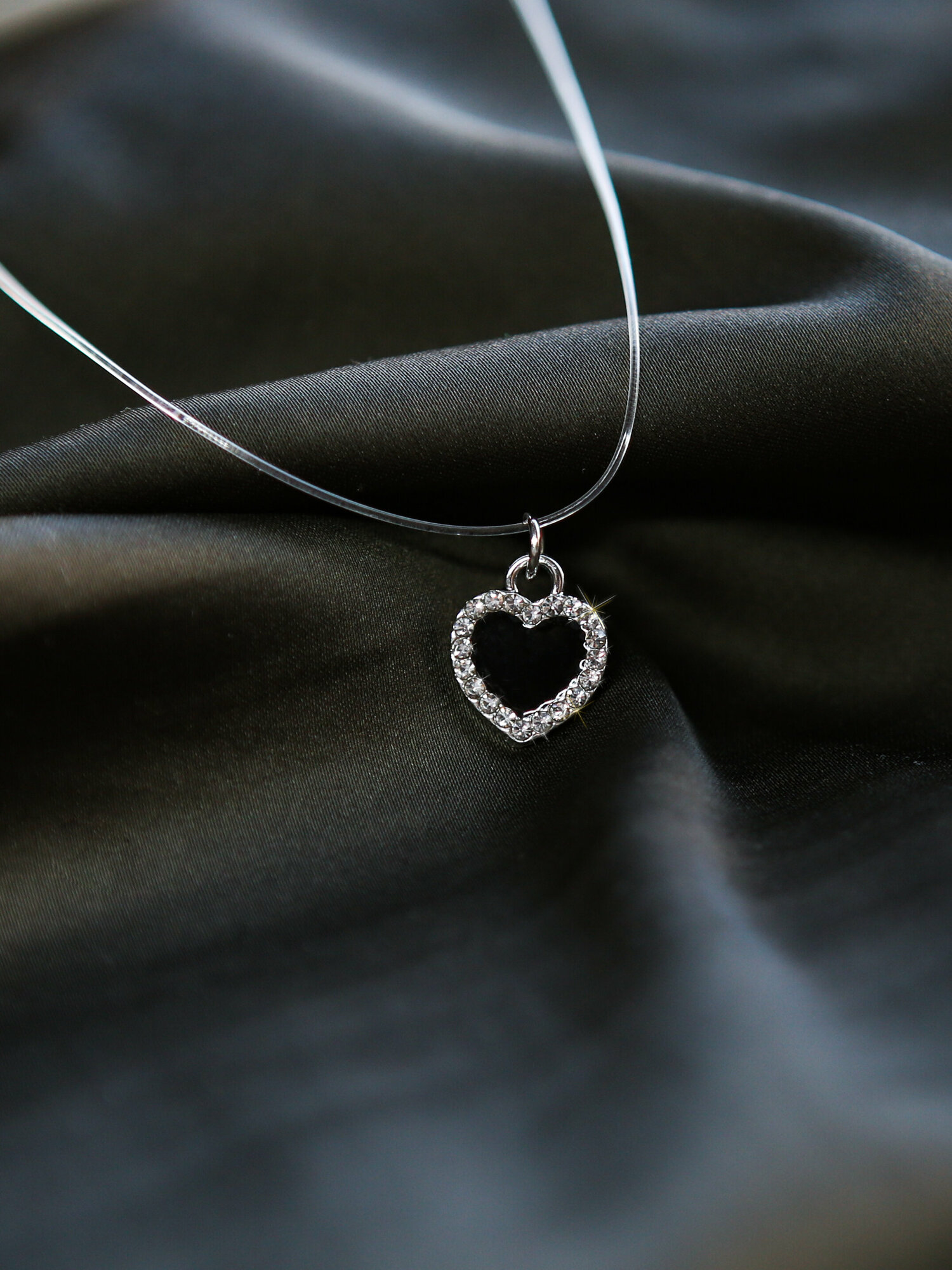 Колье, фианит, эмаль