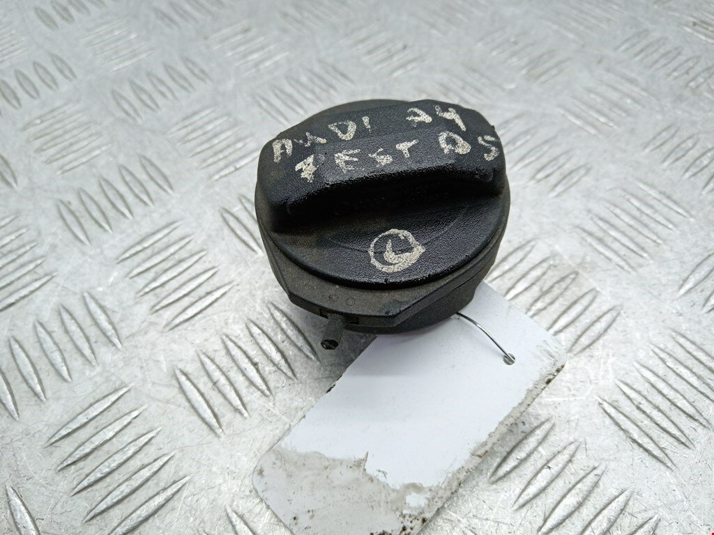 Крышка топливного бака Volkswagen Golf 5 5C0201550AB арт. 2088428