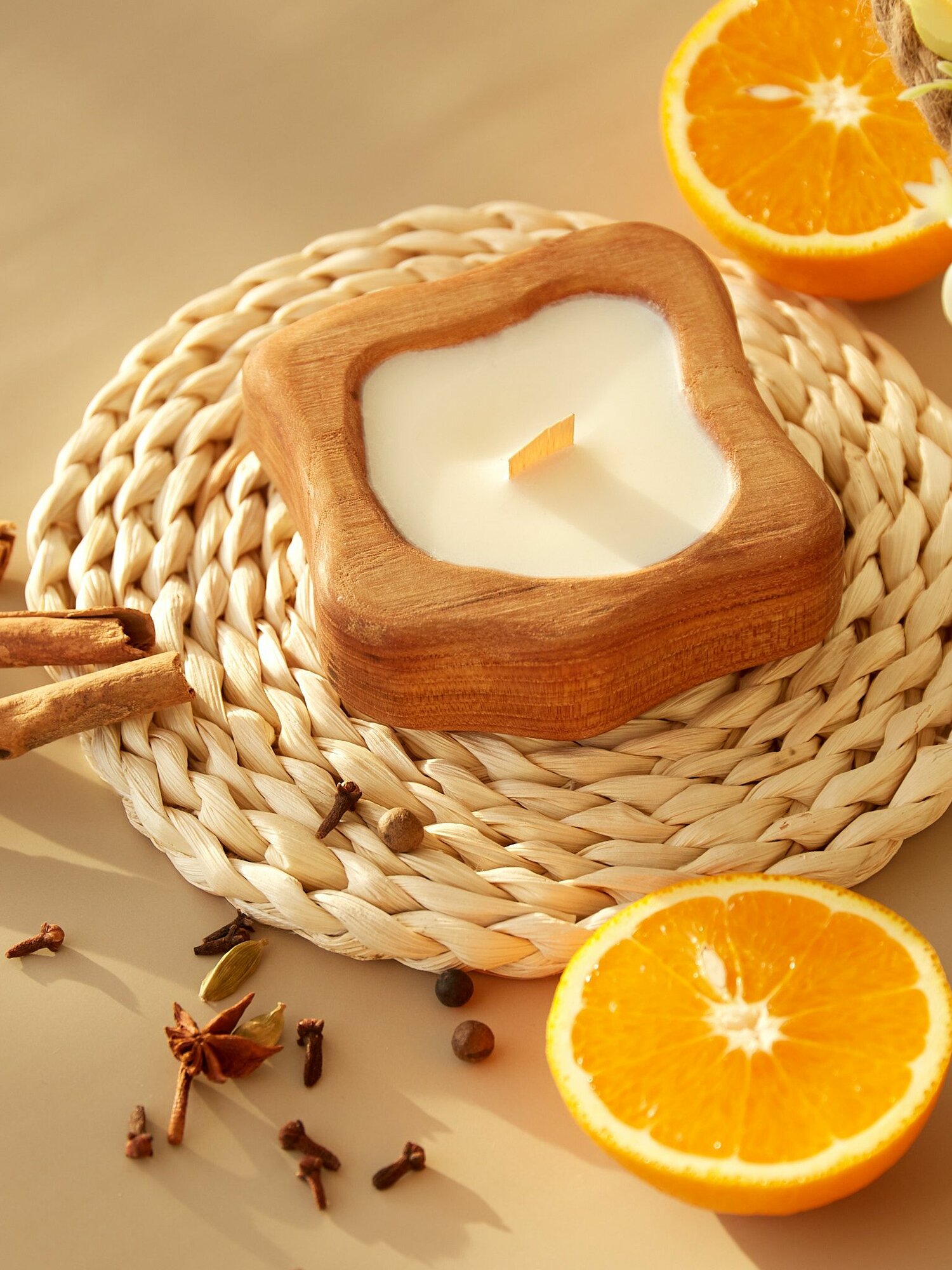 Свеча ароматическая в дереве / Свеча, набор свечей ароматических интерьерных