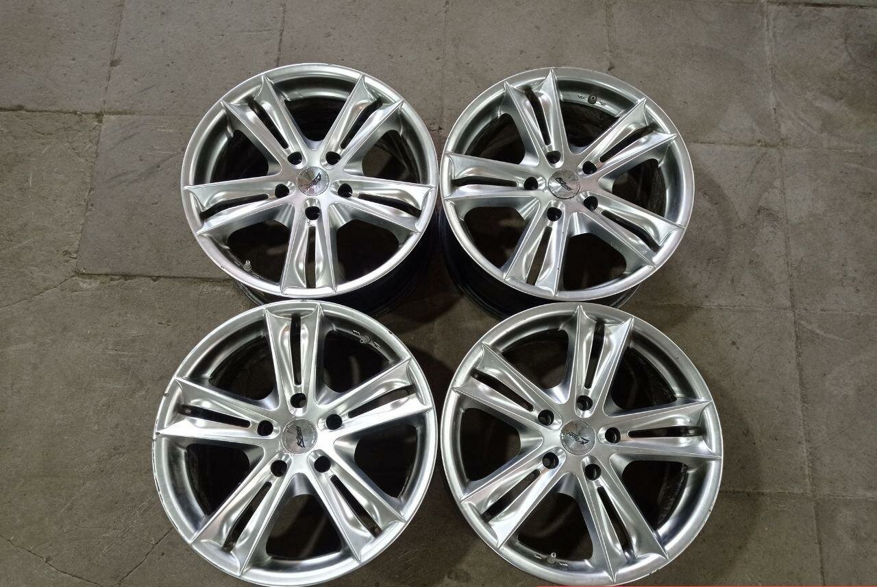 Колесные диски Kosei 18x8.5 PCD 5x130 D73.1 ET45 Серебристый (Реплика)
