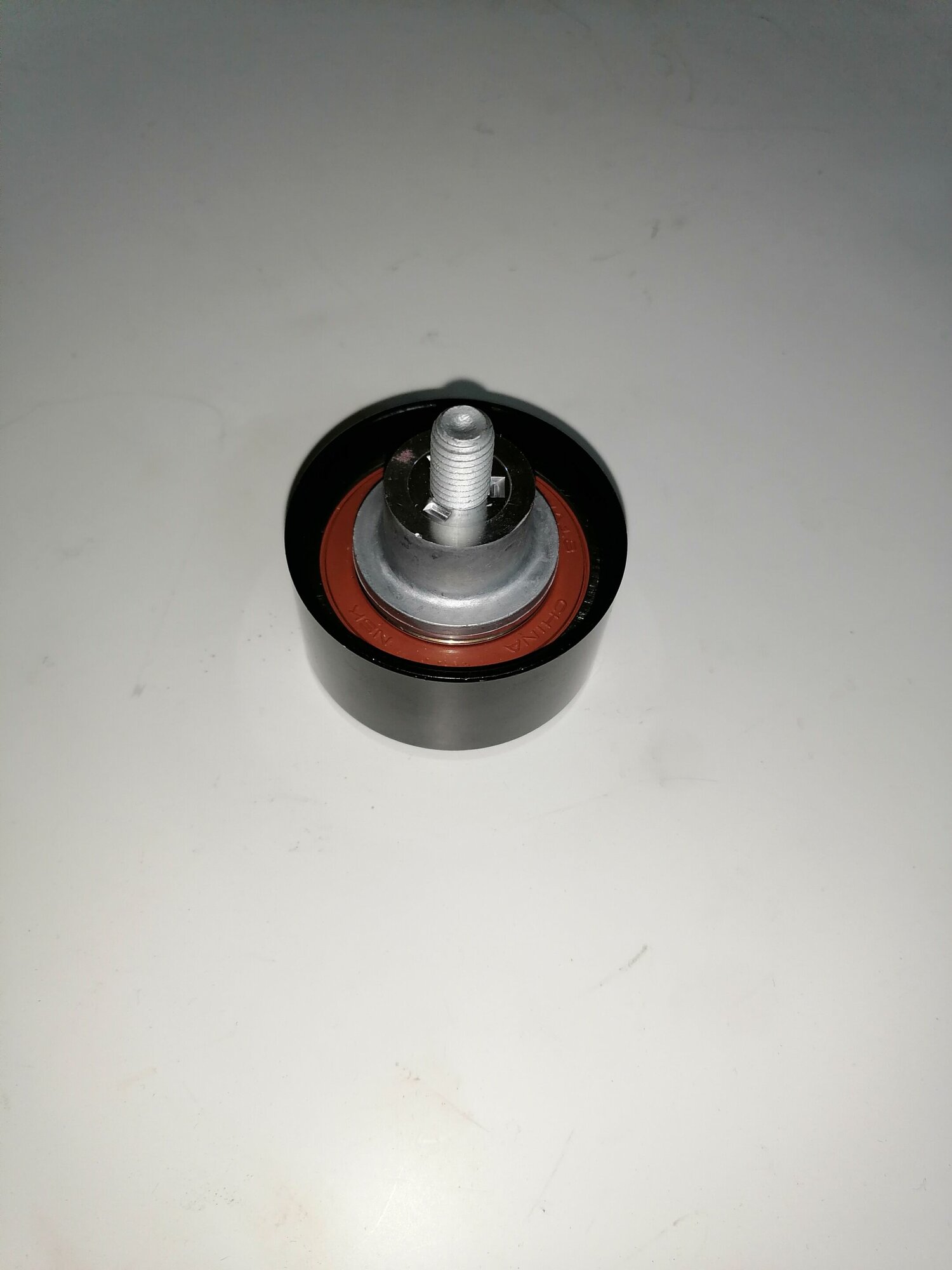 Ролик ГРМ большой (со втулкой) GATES Chery M11 [1.6 16V CVT седан]