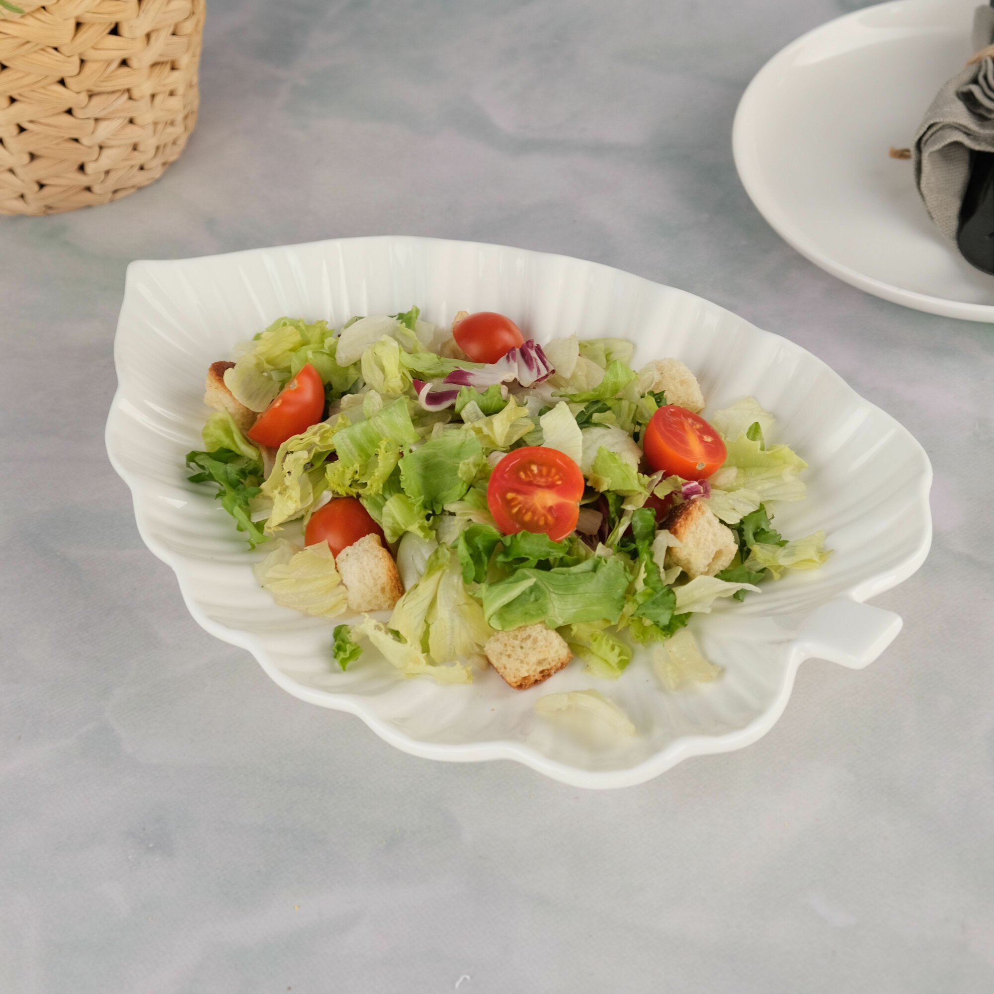 Блюдо сервировочное фарфор 31*21,5 см, тарелка для сервировки и подачи. Коралл