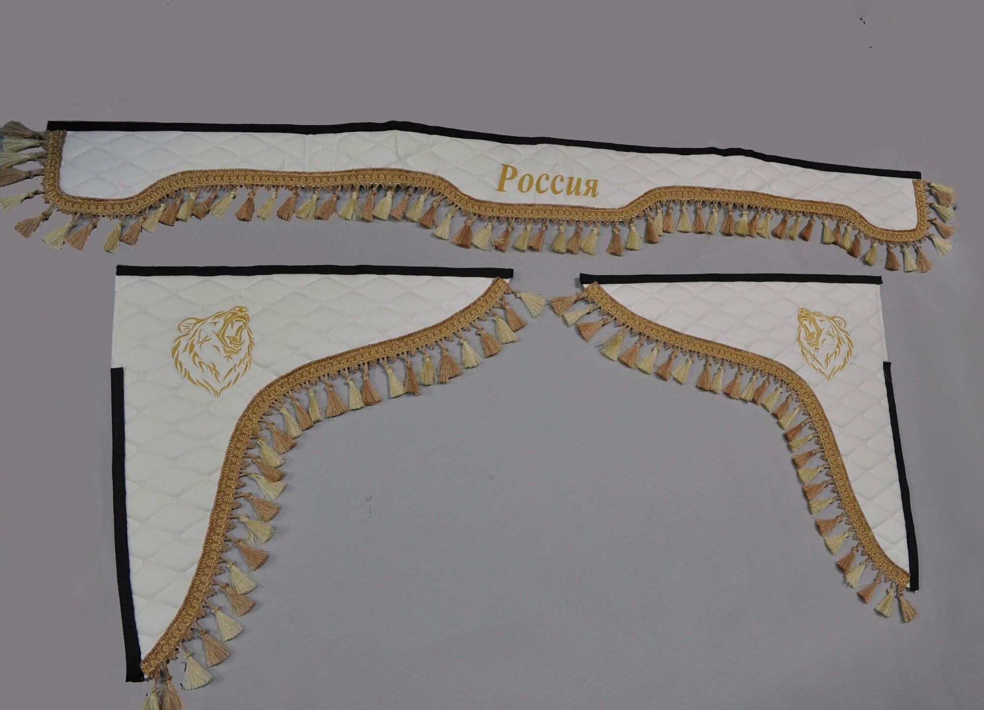 Ламбрекены (1.5м), бахрома, с вышивкой. Белые.