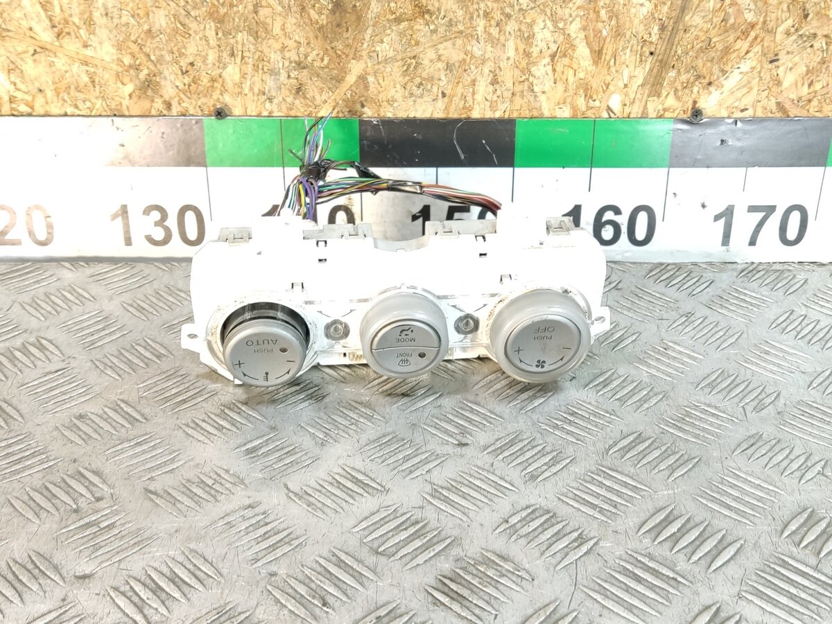 Блок управления отопителя климатической установки MAZDA 6 GG GJ6G61190