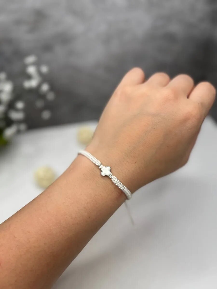 Браслет-нить, стразы