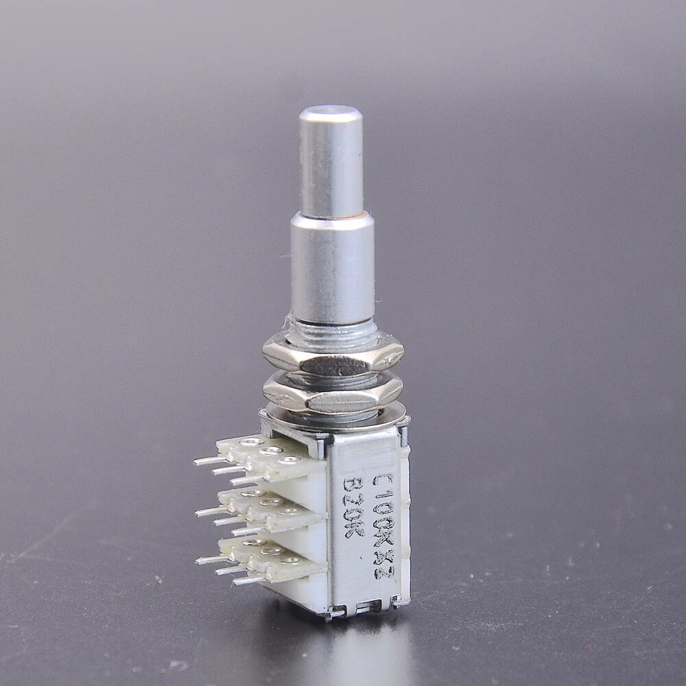 Двойной потенциометр GuitarFamily 0686