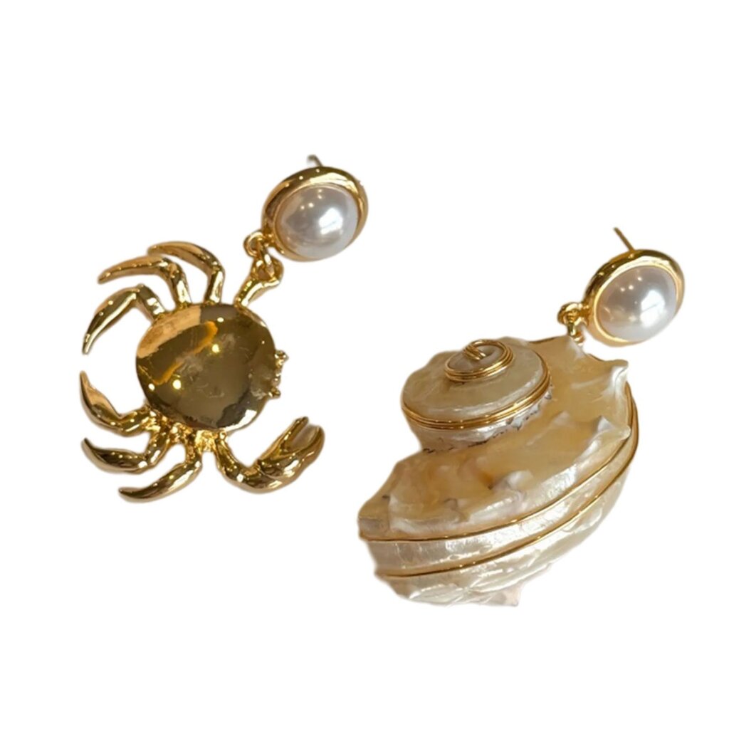 Асимметричные серьги в виде ракушки с крабом для пляжного отдыха