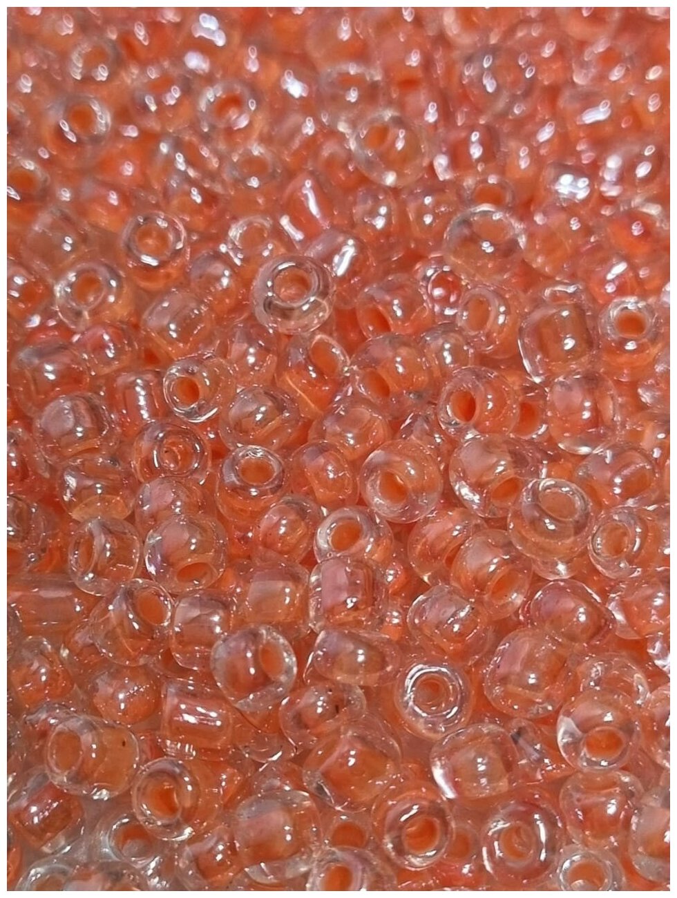 Бисер крупный круглый. Размер 4 мм. Цвет оранжевый. Номер 7.