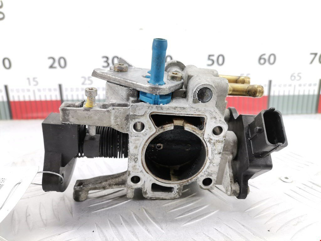 Заслонка дроссельная Opel Corsa B 90529471 арт. 1627329