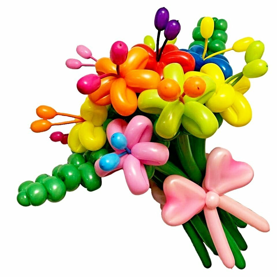 Букет цветов космеи из шаров