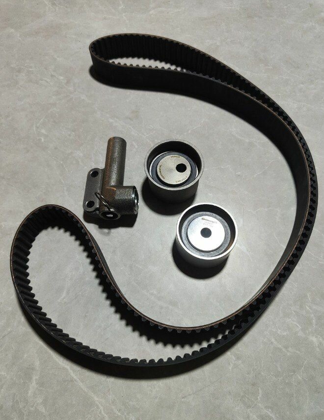 Комплект ГРМ Kia Sportage II 04-, Hyundai Tucson 04-, Santa Fe I, Sonata IV 2.5i-2.7i (CT1085K1)