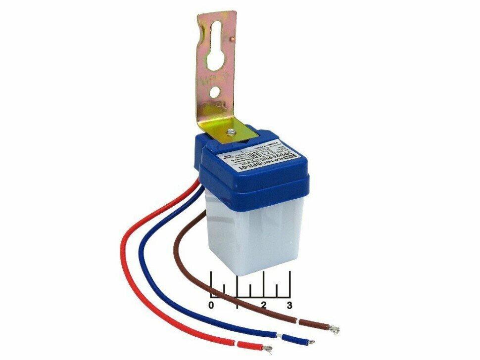 Сумеречный переключатель 220V 6A 1400W ФРЛ-01 TDM (фотореле)