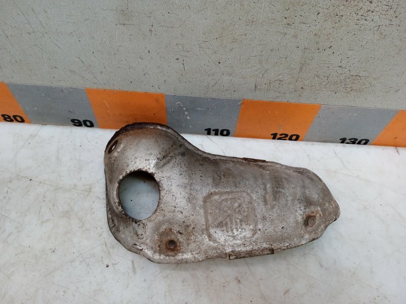 Б/У 3.5 2GRFE, Тойота Хайлендер 2 Экран тепловой Toyota Highlander 2013 2, U40, GSU40, GSU45 320764 TOYOTA арт. 1716831050