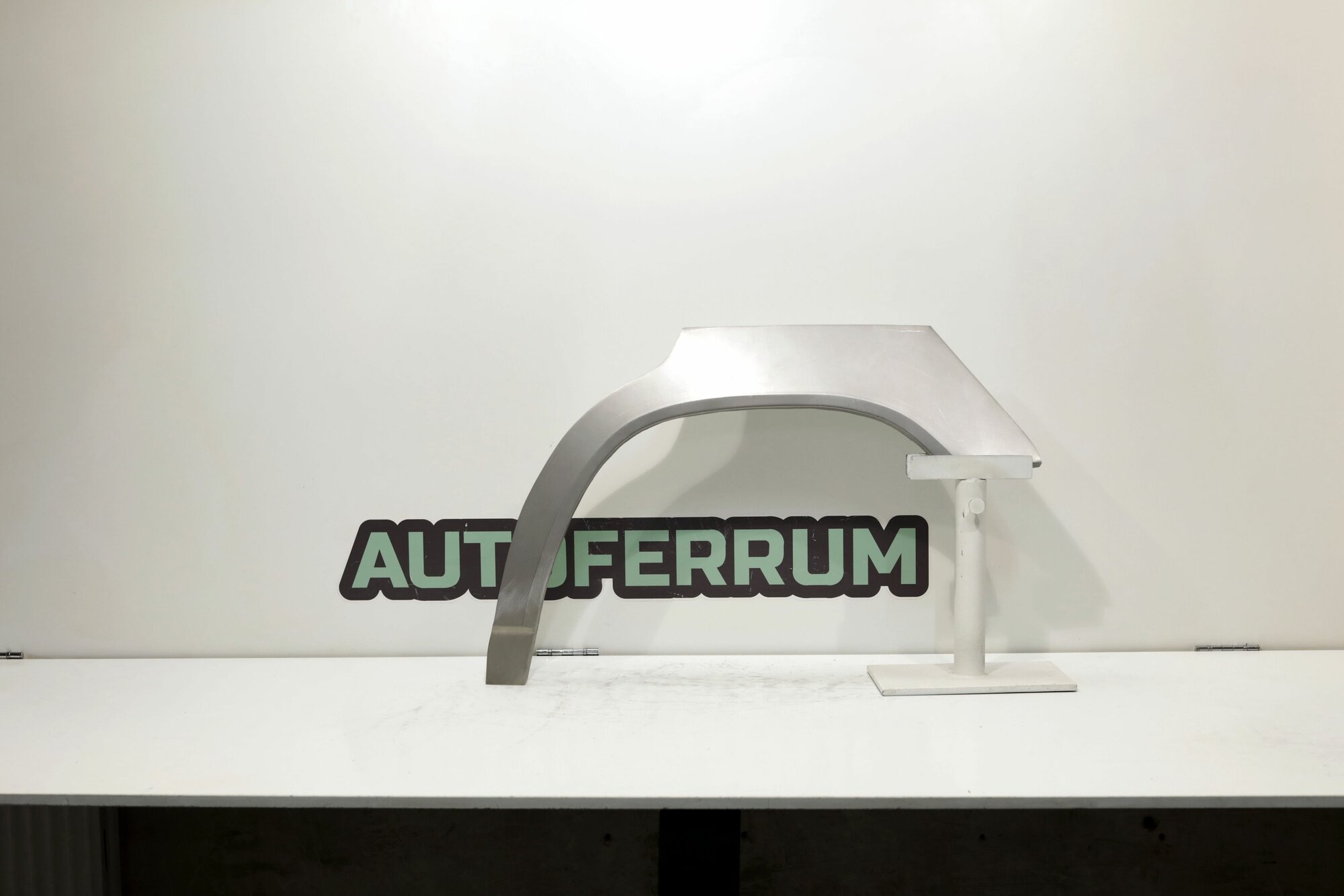 Арка ремонтная задняя левая для Mercedes Benz 124 1994-1997 ( мерседес 124), тип кузова - седан , холоднокатаная сталь 1 мм