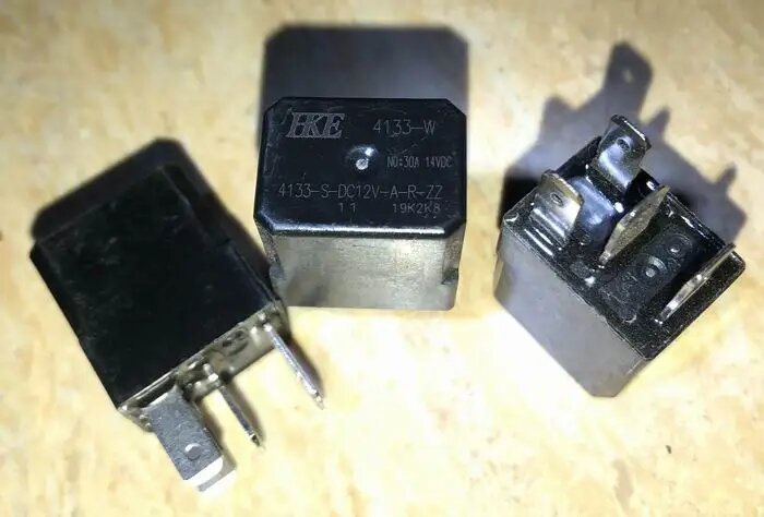 Реле 4133-S-DC12V-A-R-ZZ; 4133-BQ 4133H/4133-S-DC24V-A-R-ZZ (V6A-12V-30A/20A) 4-контактное 4133-S-DC12V-A-R-ZZ