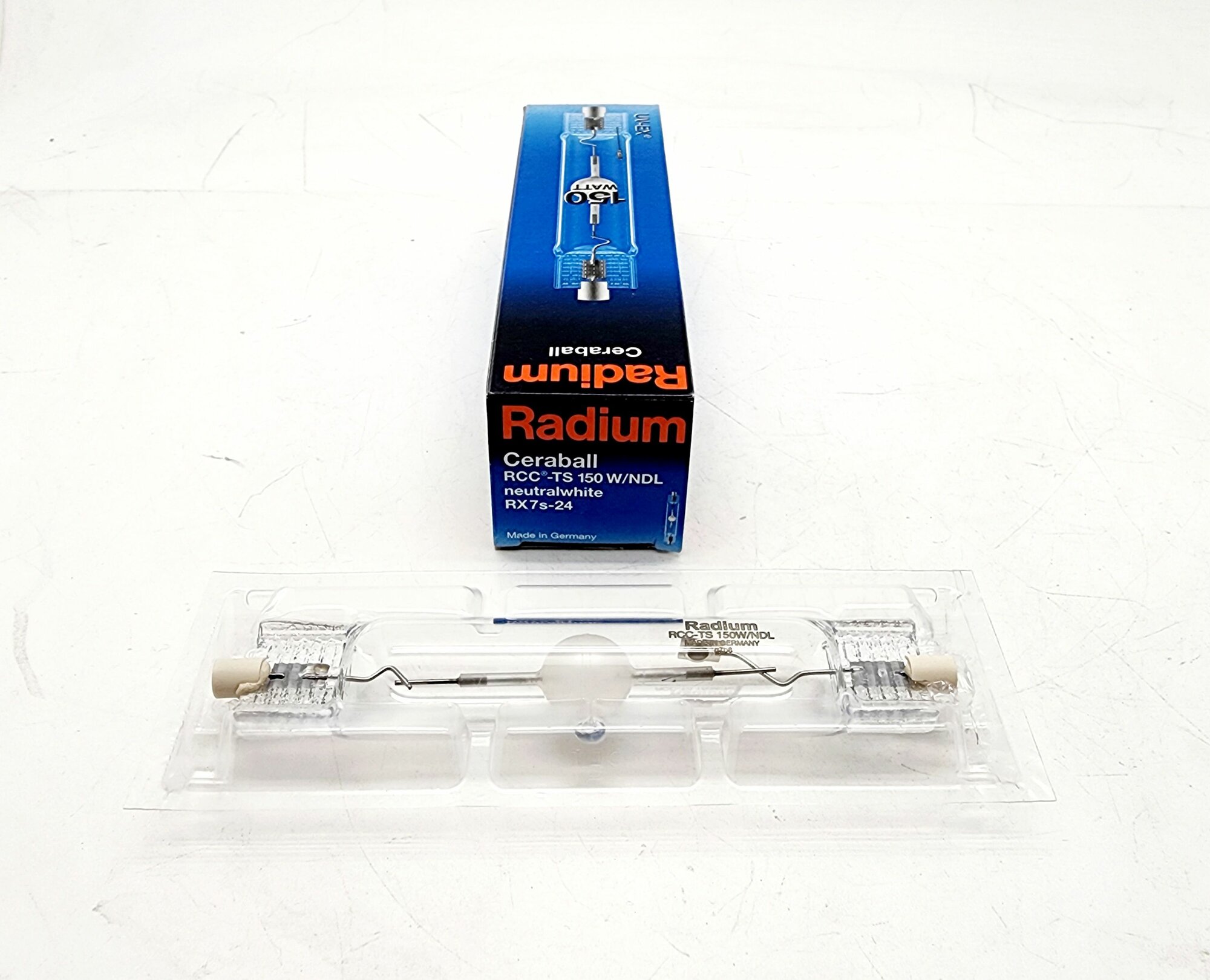 Лампа металлогалогеновая Rx7s- RADIUM RSS-TS 150W/NDL , мощность150 Ватт , 12000 Люмен,4200K , производства Германия