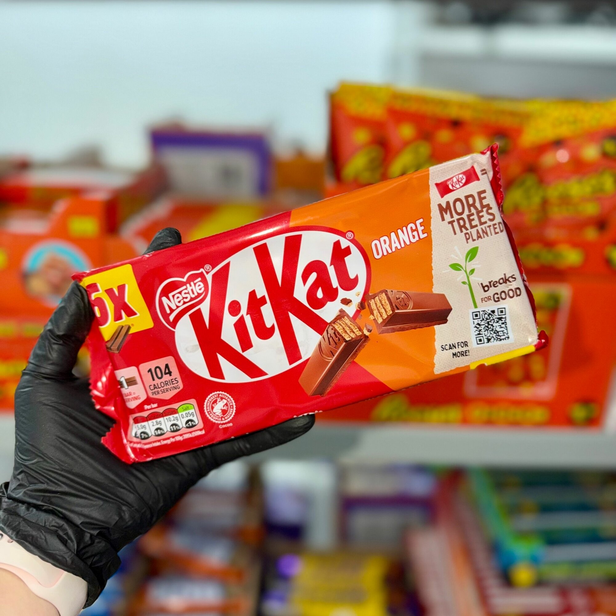 Шоколадный батончик KitKat Orange Chocolate Biscuit 124,2 гр