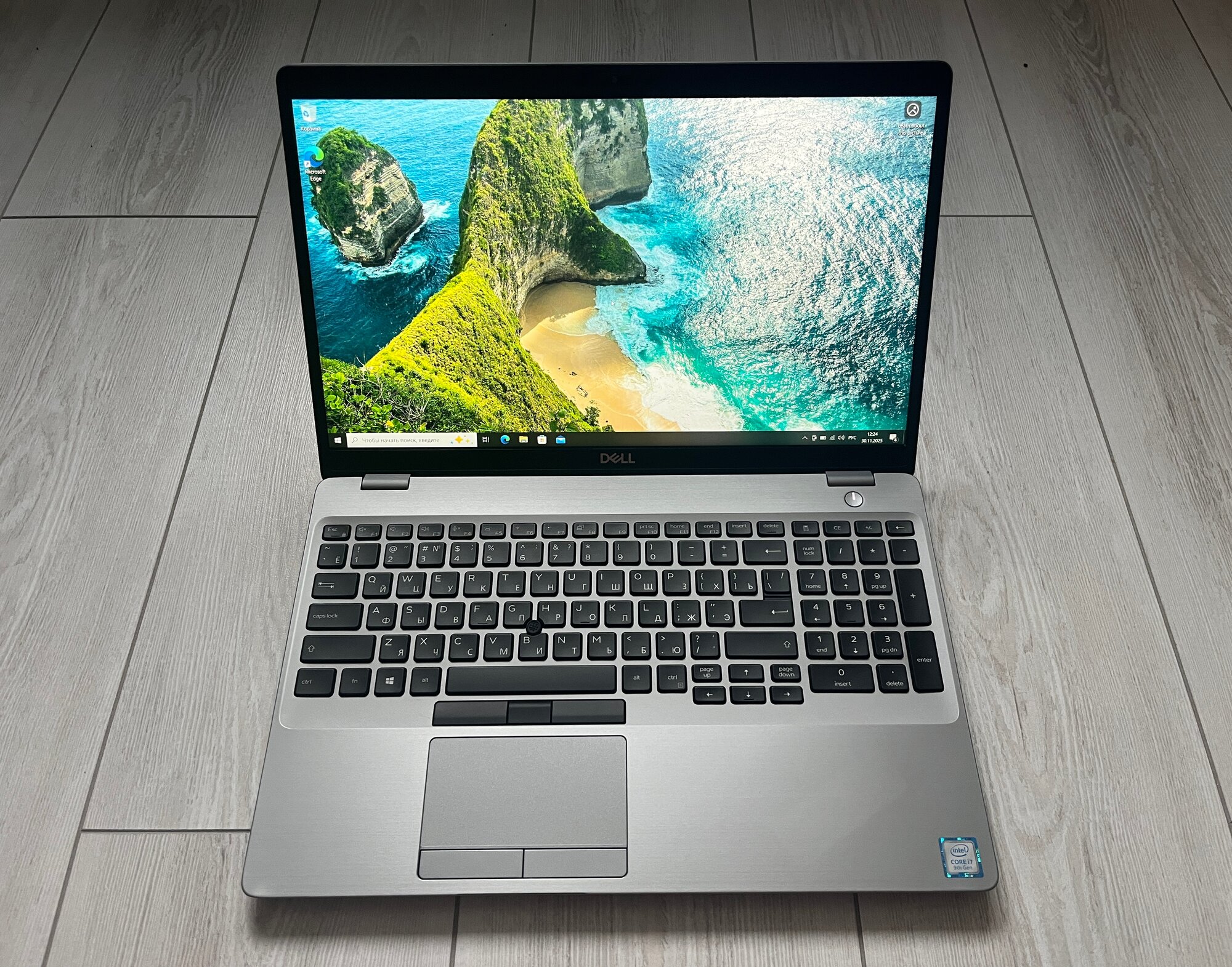 Ноутбук DELL Latitude 5501 i7 ram 32 серый 15,6" FullHD Windows 10