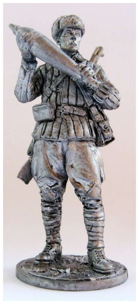 Солдатик Красноармеец-минометчик с миной к 120-мм плк. миномёту, 1941-43гг. СССР