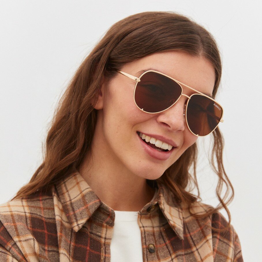 Солнцезащитные очки