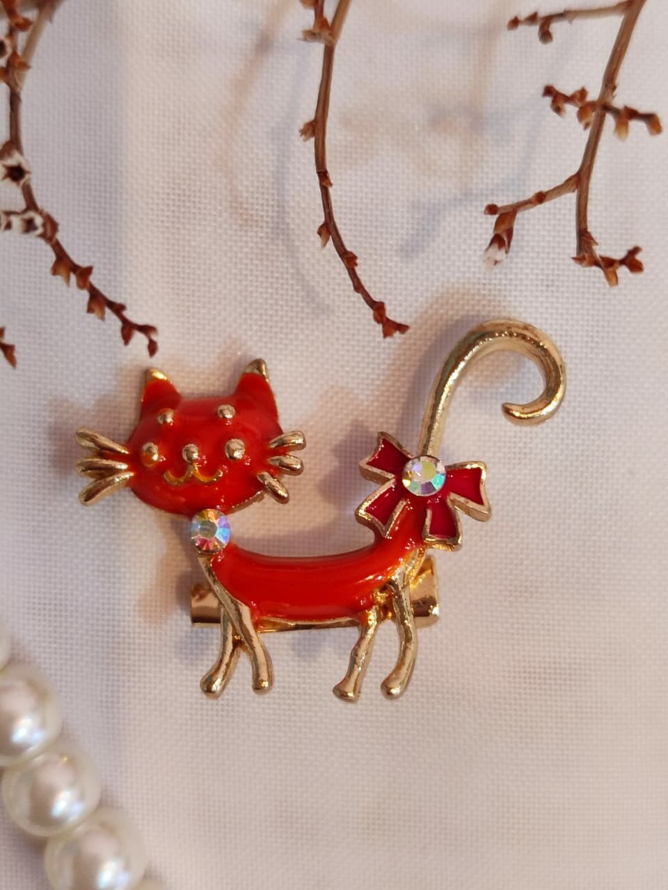 Брошь, эмаль, стразы