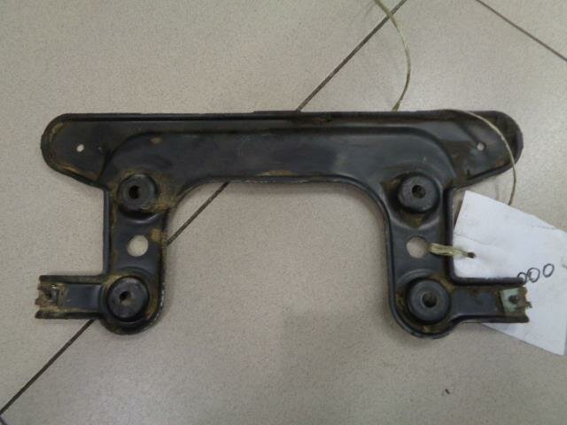 Крепеж рулевой рейки от Mercedes-Benz CL-Сlass С215 1999-2006