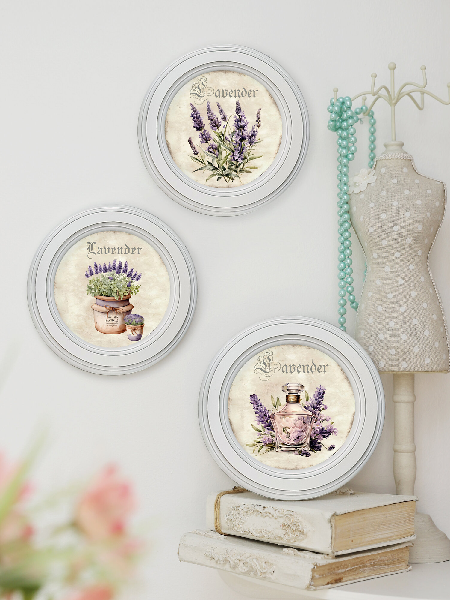 Комплект из 3х мини-картин в деревянной раме "Винтажная лаванда", диаметр 17.5 см