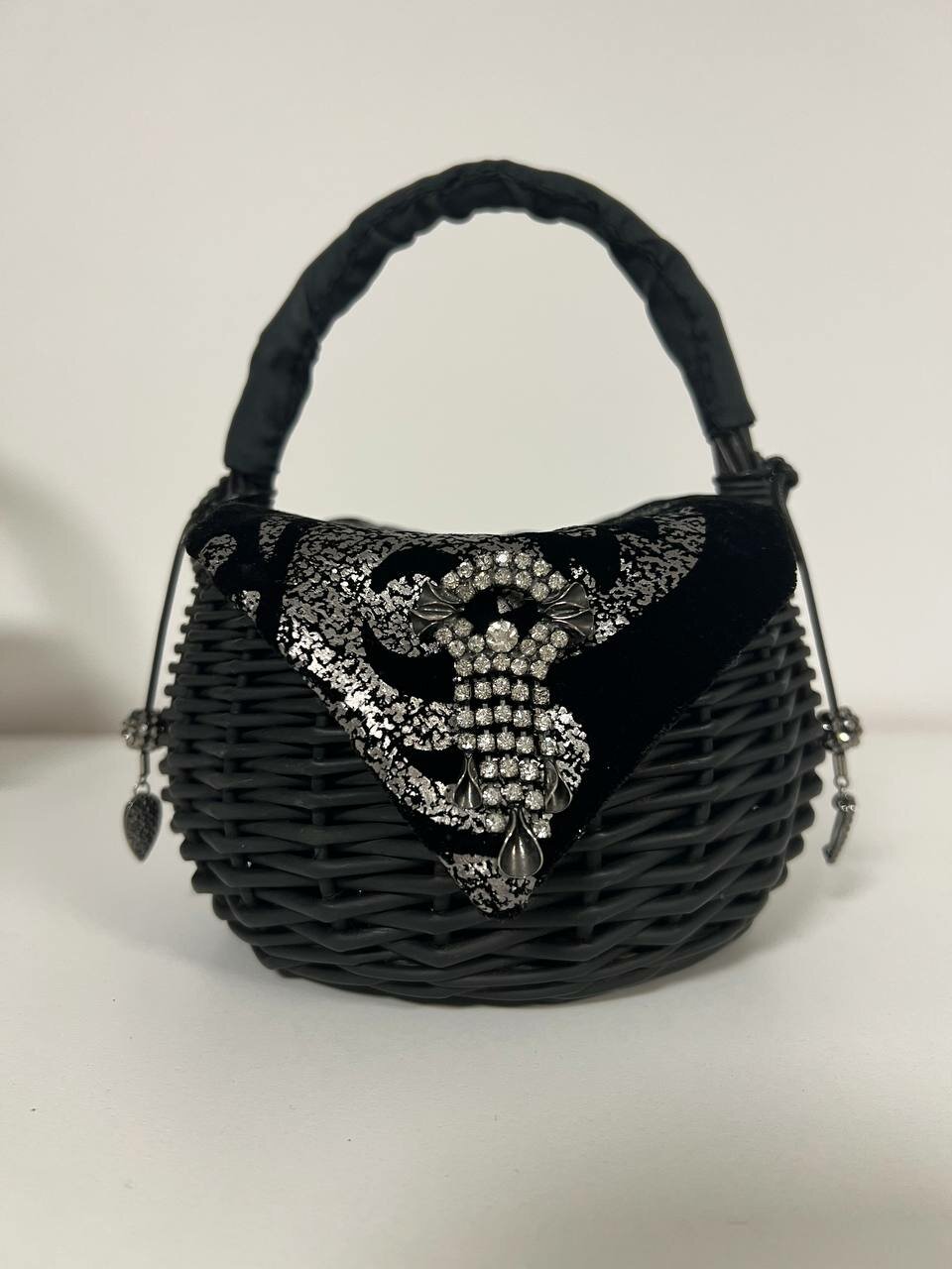 Сумка - корзинка, черная от бренда Lala Talyshkhanova \ Лала Талышханова.