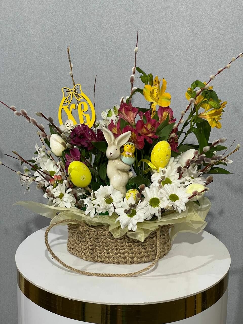 Пасхальная композиция на стол/ Вербный букет / Цветы