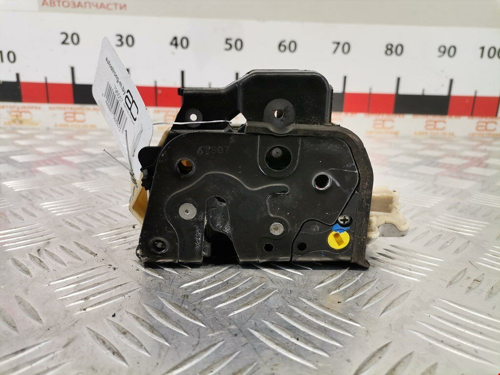 Замок двери передней левой Audi A6 C6 4F2837015 арт. 796557