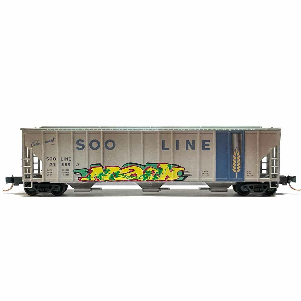 Вагон 1/160 MTL Micro-Trains Line 09944110 3-Bay Evans Covered Hopper WEATHERED SOO LINE #71389