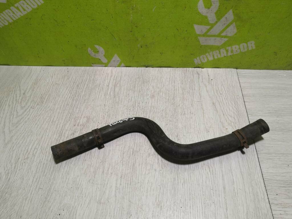 Патрубок отопителя VW Golf 3 Vento 91-97