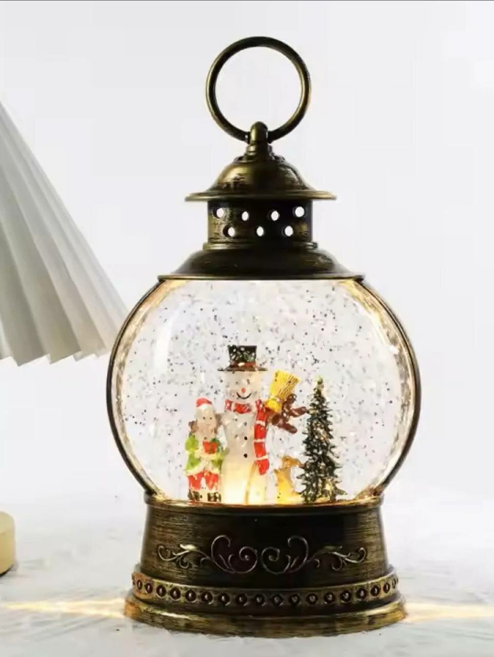 Новогодний фонарь шар со снегом и подсветкой