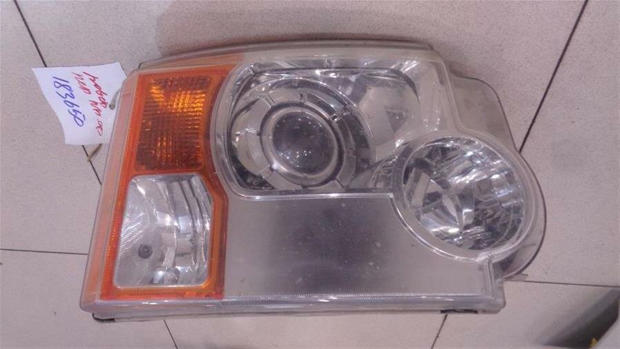Фара правая от Land Rover Discovery 3 2004-2009