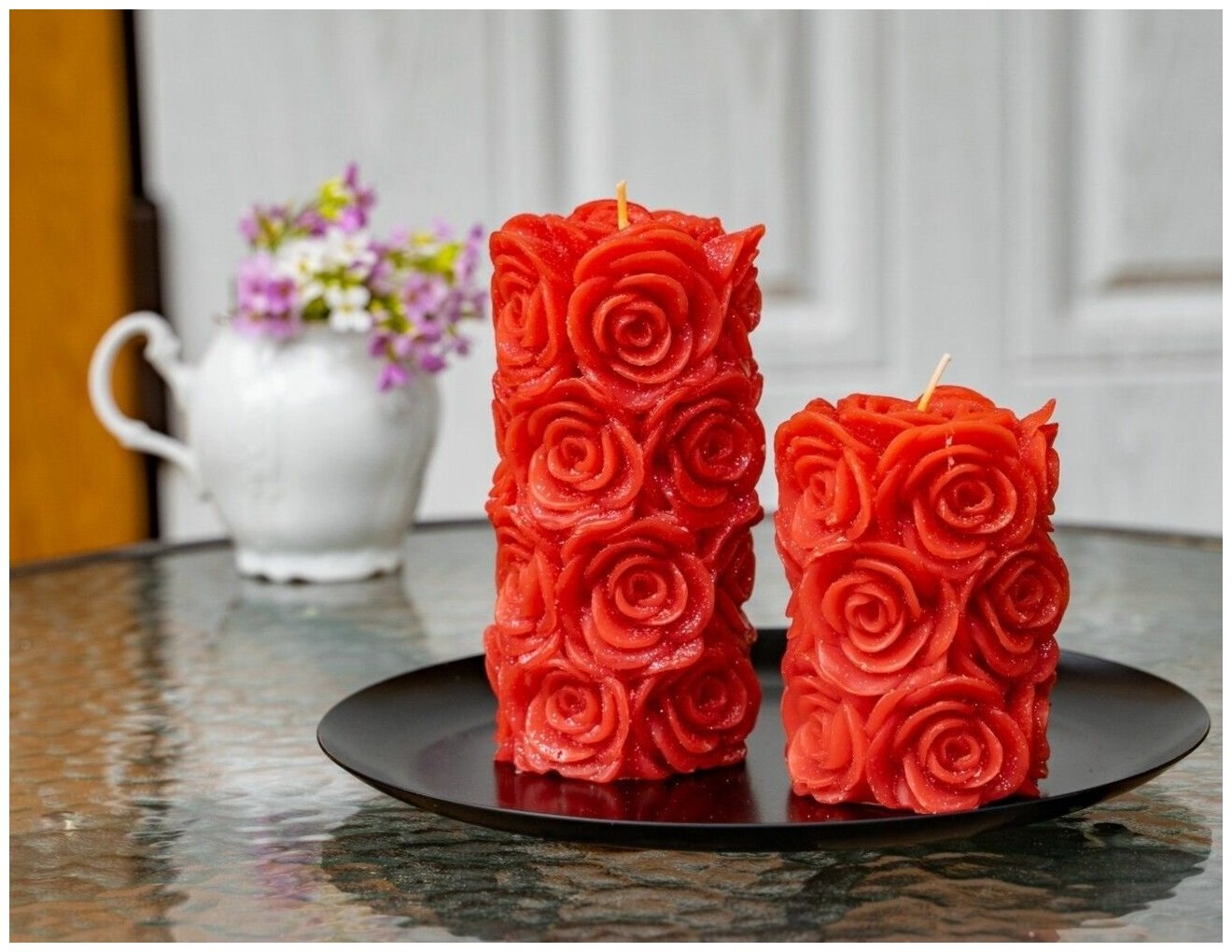 Дизайнерская свеча мерцающие розы, красная, 7x10 см, Kaemingk 216114-1