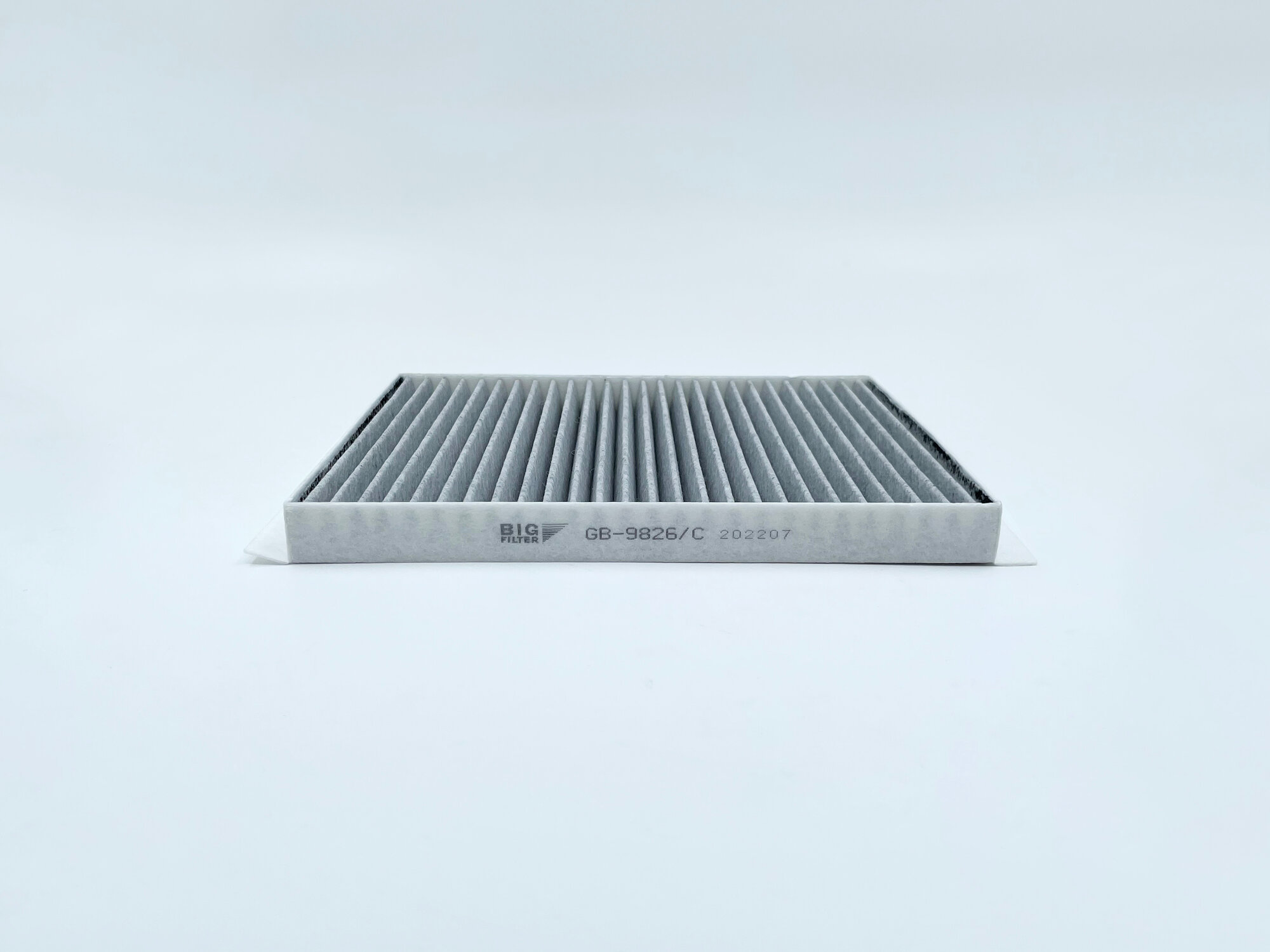 Фильтр салонный для Kia Ceed JD/CD, Cerato 3/4, Hyundai Elantra MD/AD, угольный, BIG FILTER GB-9826/C, 97133-2H001 / 97133-F2000 / 97133-2H000