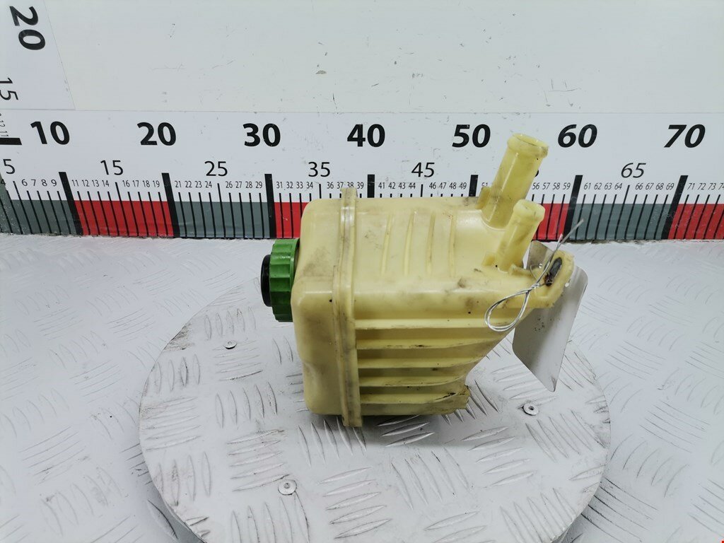 Бачок гидроусилителя Volkswagen Touareg 2 7L6422373B арт. 1735689