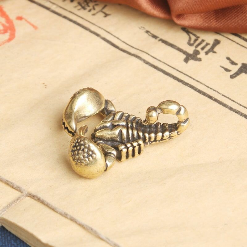 Статуэтка "Скорпион", Бронза (3,3*3,7 см. Китай)