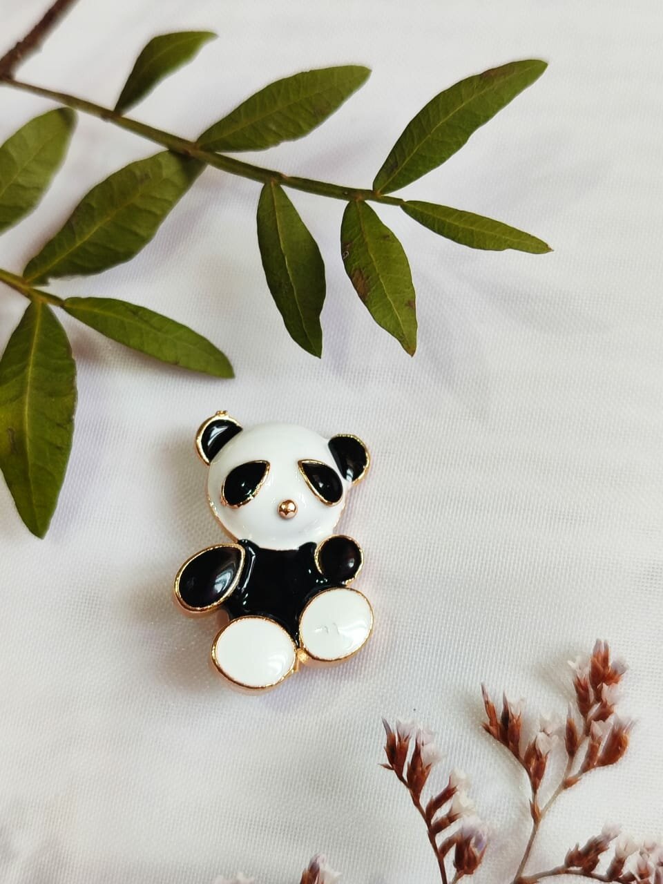 Брошь, эмаль