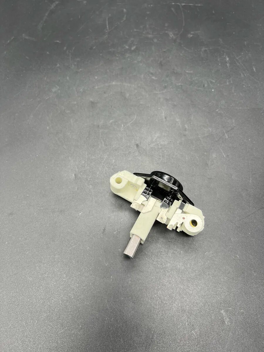 Регулятор генератора Новое