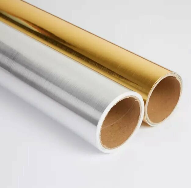 Набор Виниловая самоклеющаяся пленка, цвет золотой и серебристый, металлизированная, размер 25x50 см. 2 отреза. Идеально подходит для плоттерови для творчества