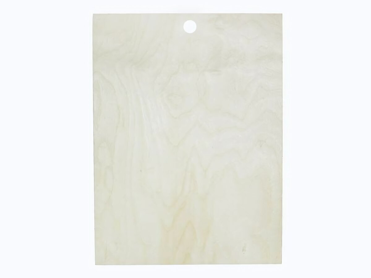 Доска разделочная фигурная из дерева, 50х36.5х0.6см, с отверстием для подвешивания