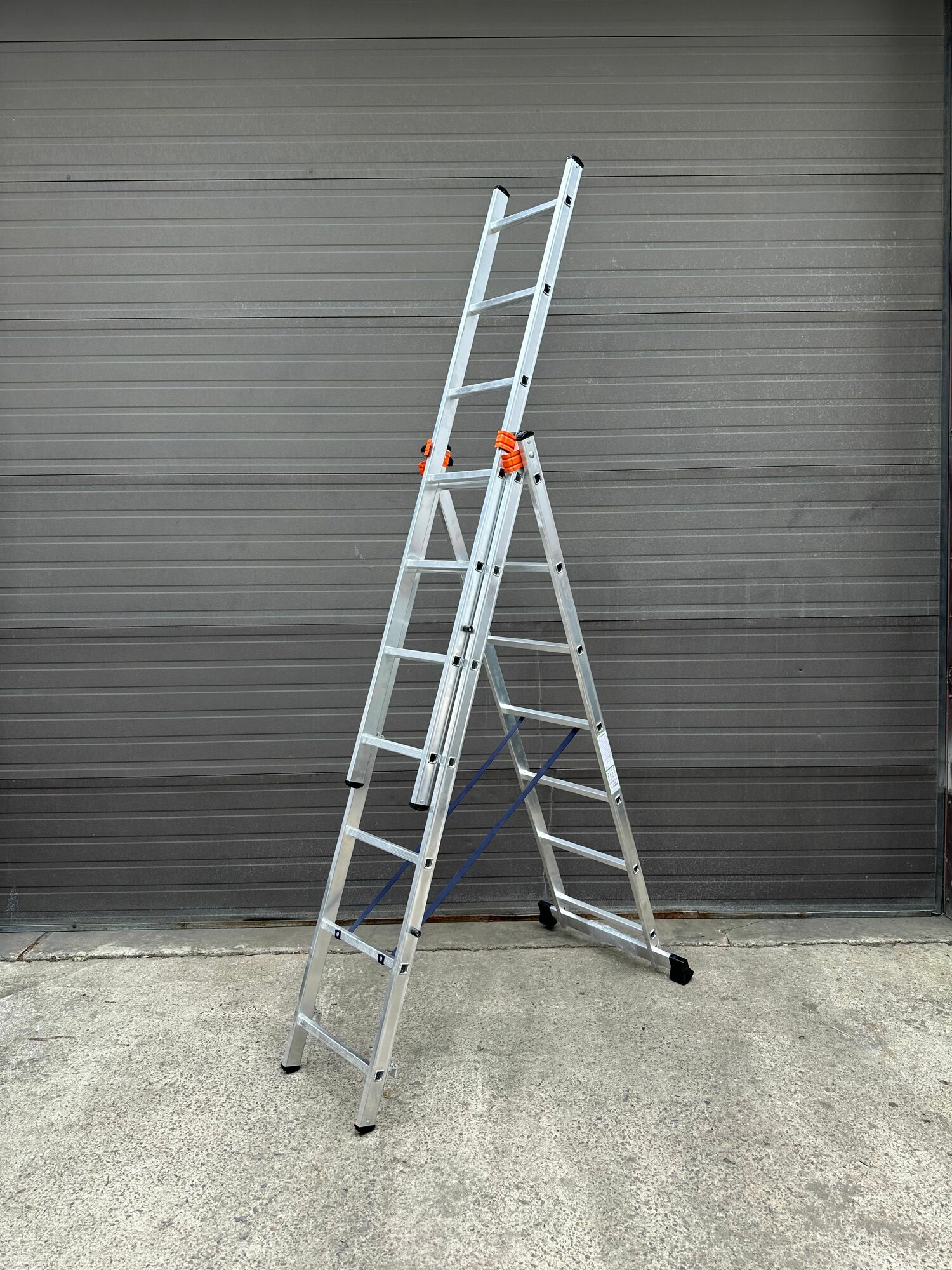 Лестница алюминиевая трехсекционная NORD 3х7 (4,20м)