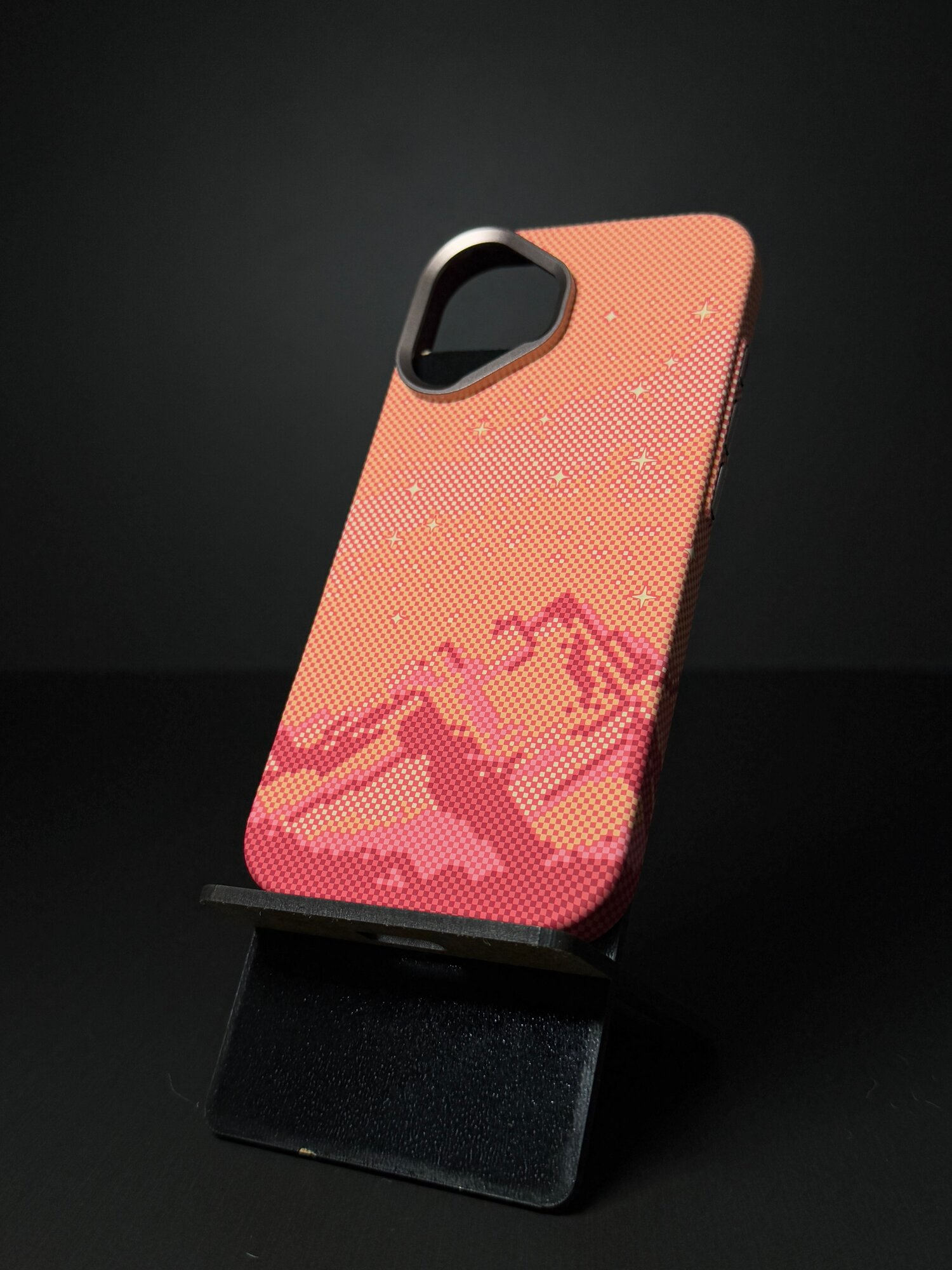 Чехол для Айфон 17 с МагСейф из Кевлара / чехол iPhone 17 с MagSafe Kevlar LUXO Life+, оранжевые горы, карбоновый