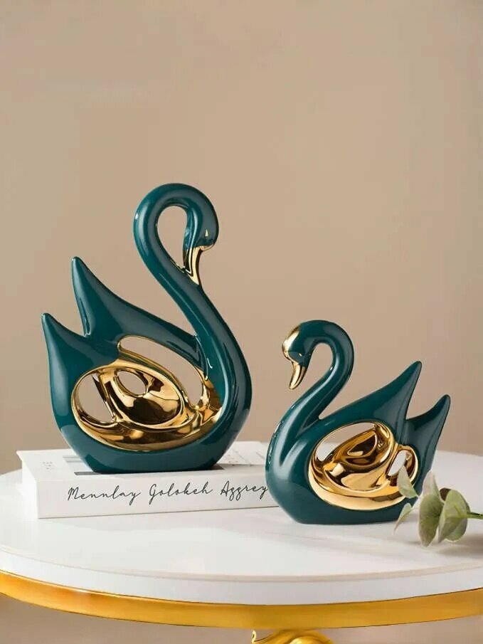 Пара керамических лебедей, Декор для дома, подарок на свадьбу.