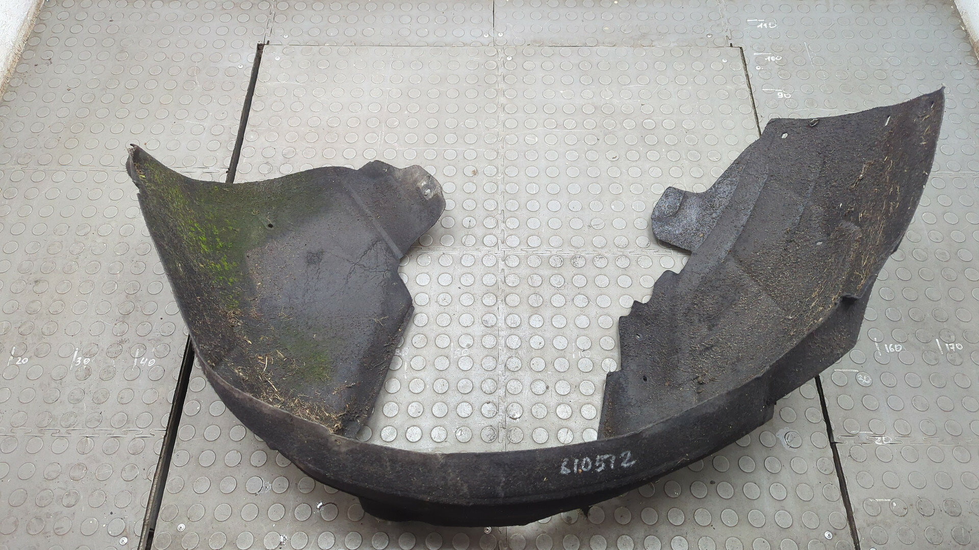 Защита арок (подкрылок) левая передняя Audi A6 (C6) Б/У