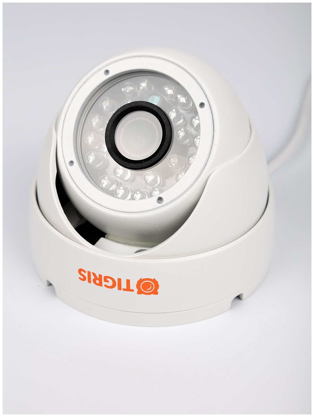 Камера видеонаблюдения Tigris TGB-AVP02, AHD, HD-TVI, CMOS, фикс. фокус, IP66, 1/3", 1920x1080 Антивандальная